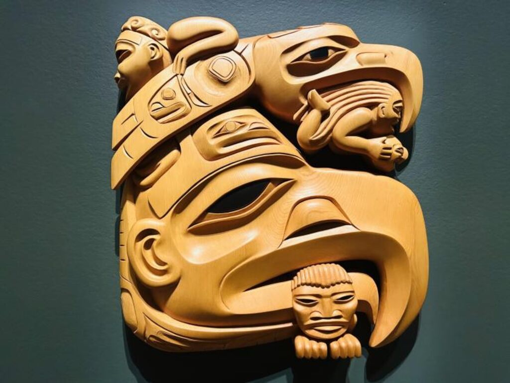 Canada : Dempsey Bob, le sculpteur du "clan du loup"